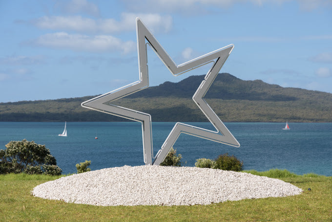 NZ Sculpture OnShore - Supporting Women's Refuge New Zealand